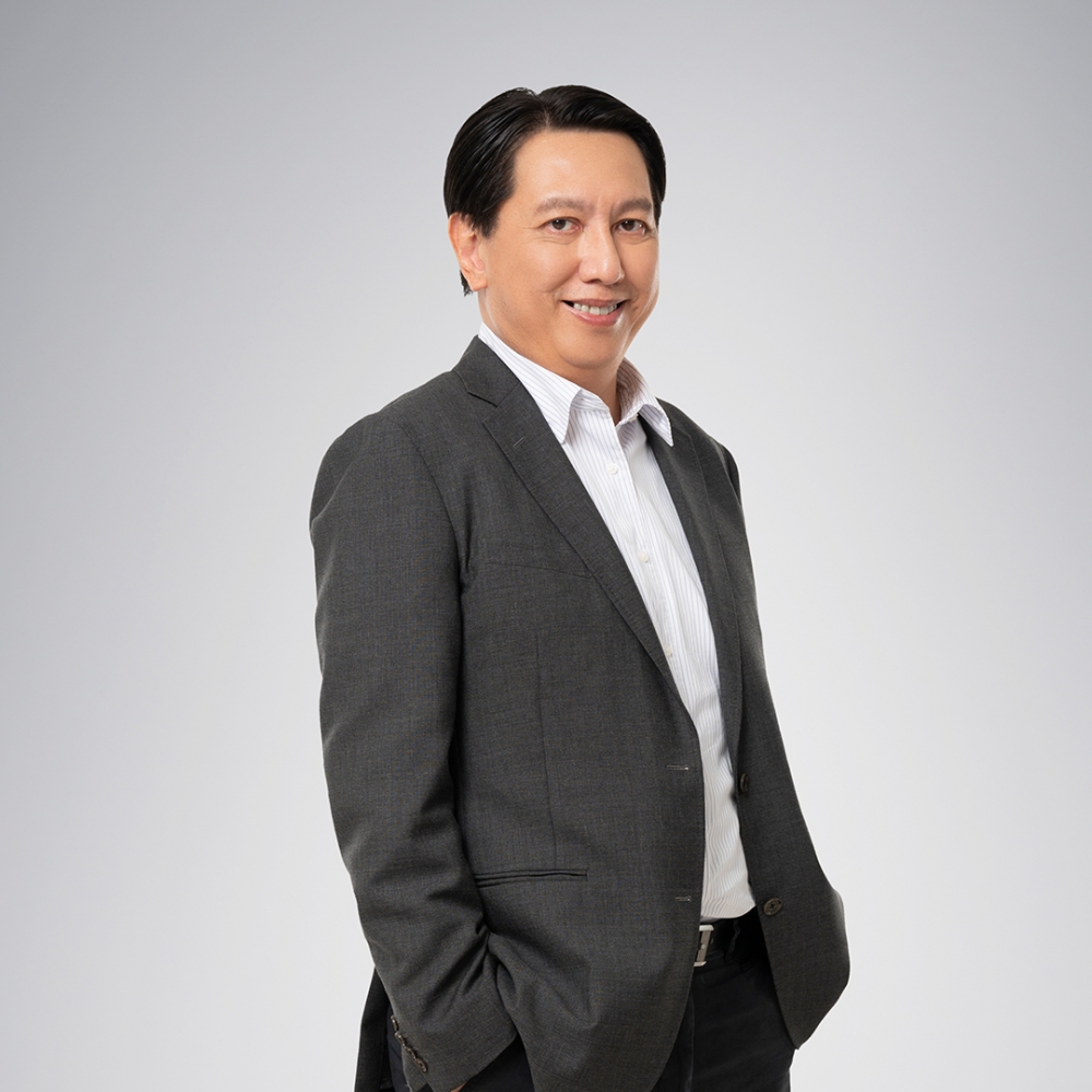 Dr. Chua Chong Beng - Dokter Bedah Robotik Sunway City